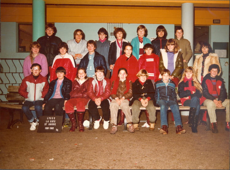 Photo de classe Collège Jongkind 5ème5 de 1981, Collège Jongkind ...