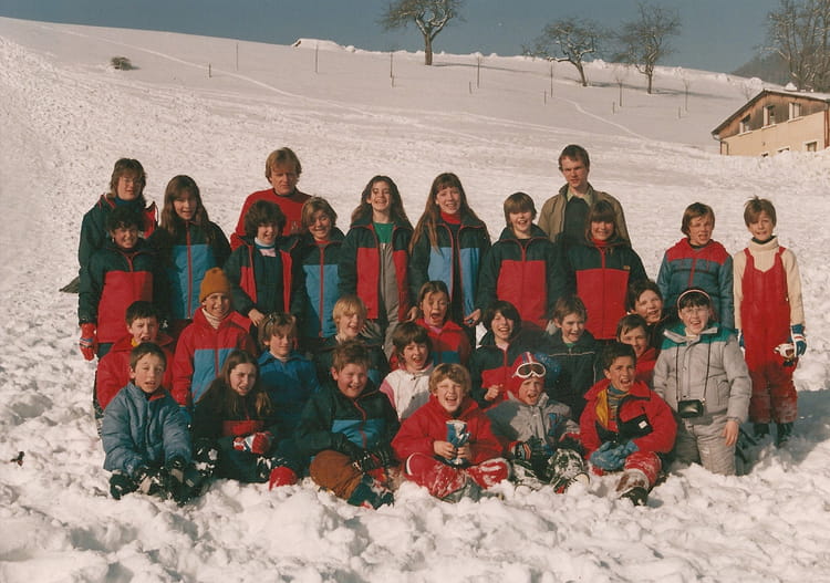 Photo de classe CM2 de 1987, Ecole Saint Epin (Bury) - Copains d'avant
