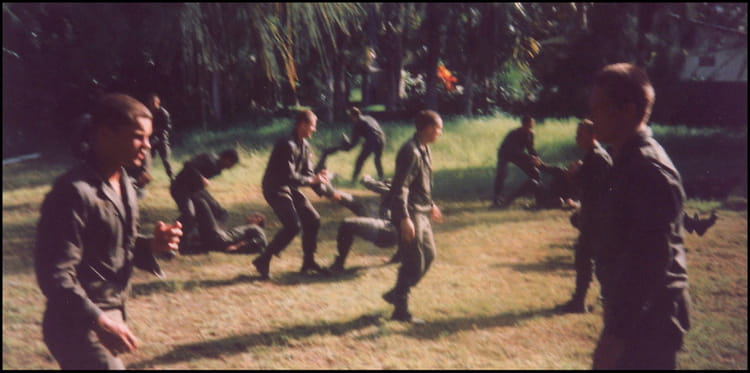 Photo de classe Gris2 au centre d'entrainement commando de la Réunion ...