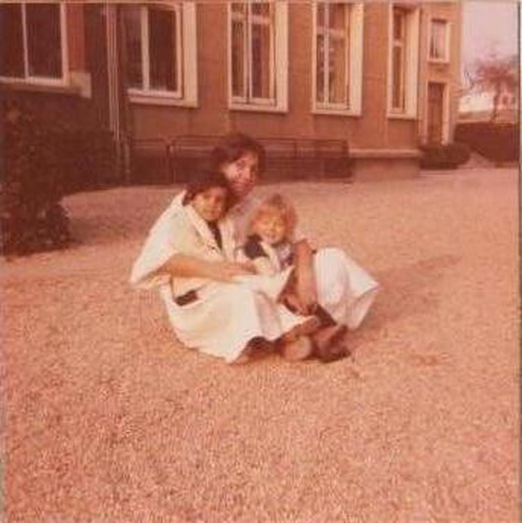 Photo de classe Radia, Christophe et Lili de 1976, Pouponnière Blum ...