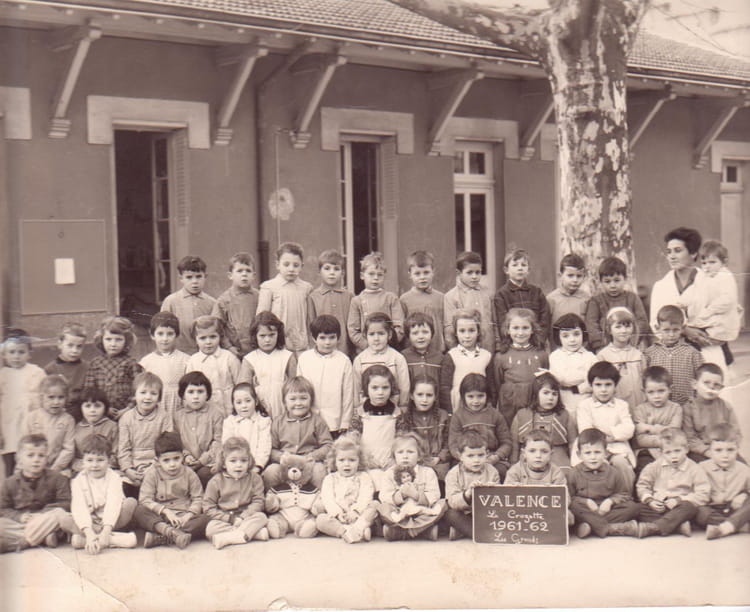 Photo de classe Classe des grands 61/62 école de la crozette Valence de ...