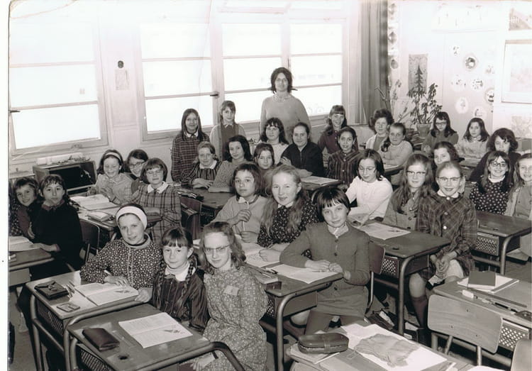 Photo de classe CM2 - Joliot-Curie - Sartrouville de 1969, JOLIOT CURIE ...