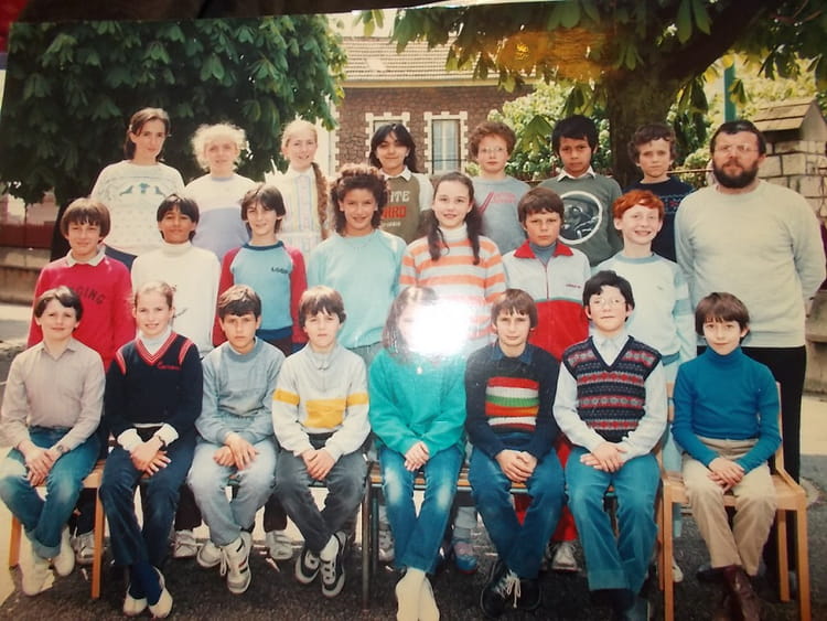 Photo de classe CM2 de 1984, ECOLE VICTOR DURUY - Copains d'avant