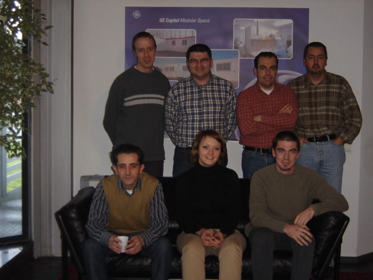 Photo de classe Le bureau d'étude avec Céline avant son départ de 2004 ...