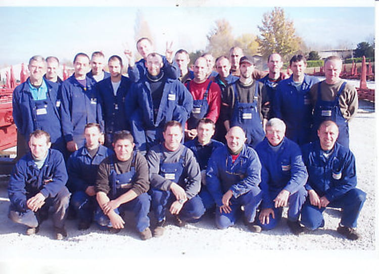 Photo de classe Equipe GUIMA/PALFINGER Elec-Hydrau-Test 2007 de 2007 ...