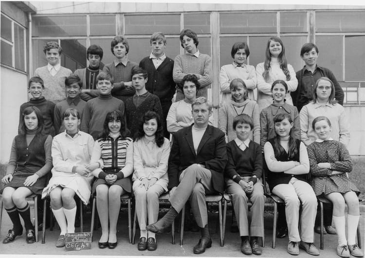 Photo de classe CEG 4e4 de 1969, Ecole Victor Hugo (Maizieres Les Metz ...