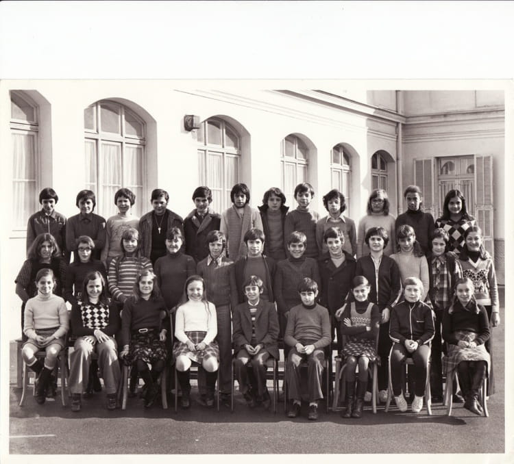 Photo de classe 1974-1975 de 1974, Collège Valéri - Copains d'avant