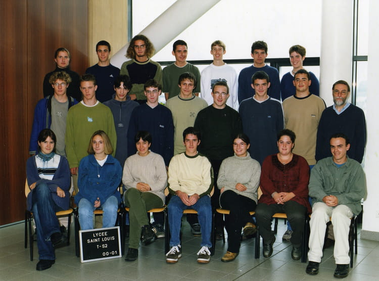 Photo de classe Terminale S2 de 2001, Lycée Saint-louis - Copains d'avant