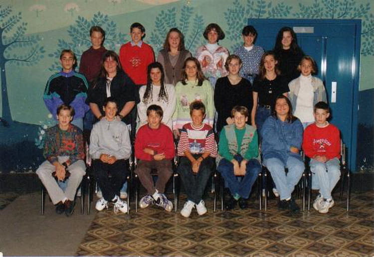 Photo de classe 2eD(Saint-André) de 1994, Institut Saint-andre ...