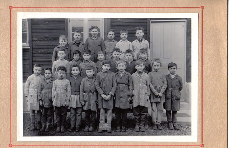 Photo de classe CE1a de 1959, Ecole Anatole France (Louviers) - Copains ...