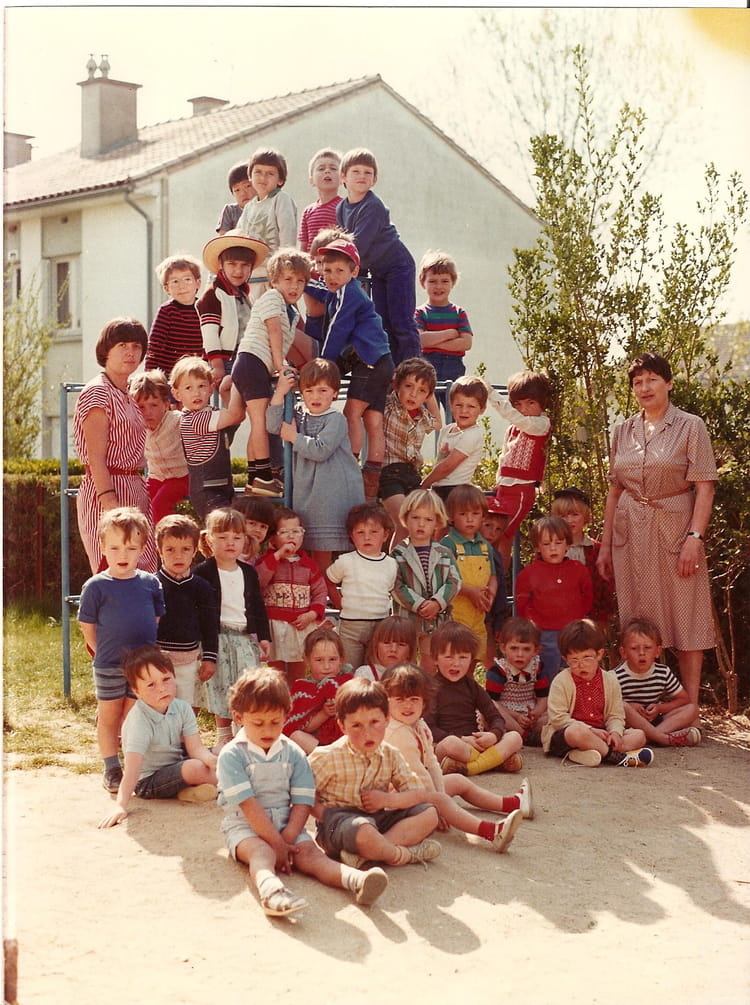 Photo de classe Petite, moyenne et grande section de 1983, Ecoles ...
