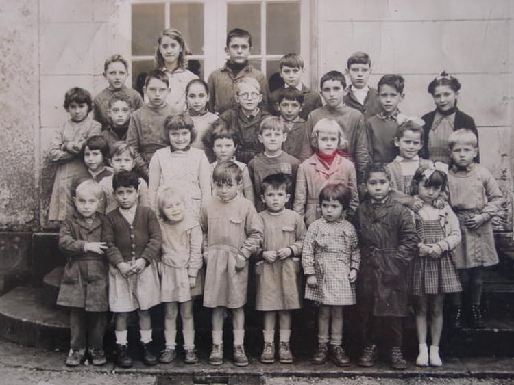 Photo de classe Classe primaire POINCY 1958-1959?? de 1958, Ecole De La ...