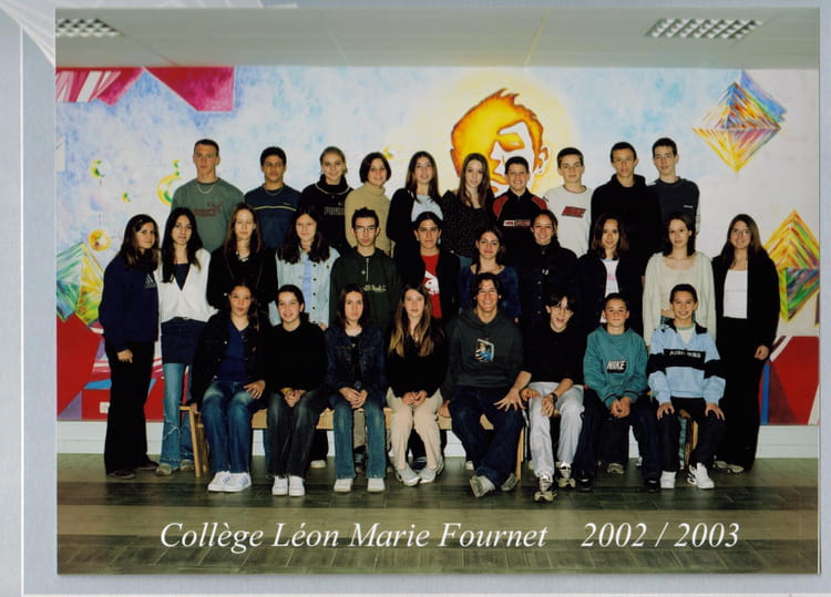 Photo de classe 4eme4 de 2003, Collège Léon Marie Fournet - Copains d'avant