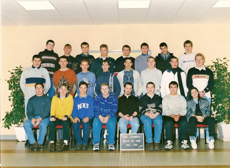 Photo de classe T CR2 de 1998, LEP AUTO - Copains d'avant