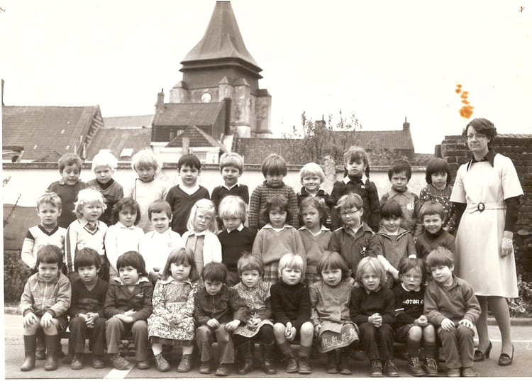 Photo de classe Maternelle école notre dame de lourdes de 1980, ECOLE ...