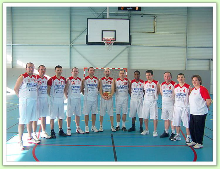 Photo de classe Equipe Senior 2007/2008 de 2008, JSA BASKETBALL ...
