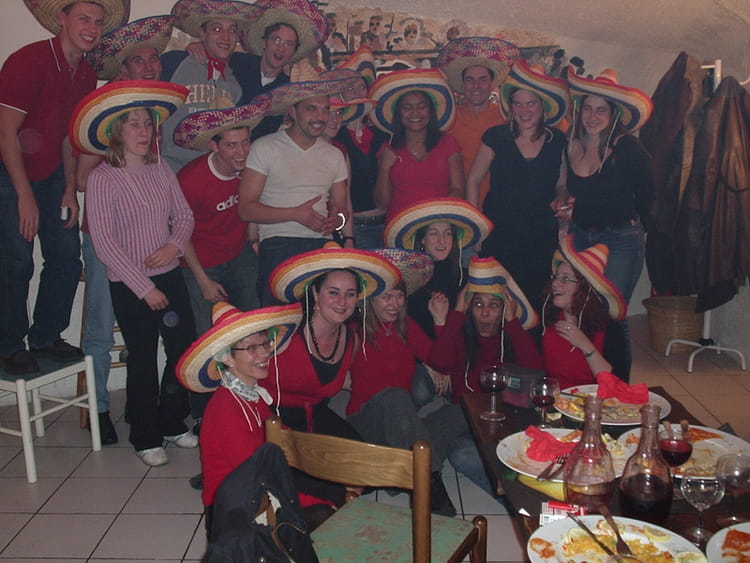 Photo de classe Partie Promo 2004 de 2005, Esc Chambéry - Copains d'avant