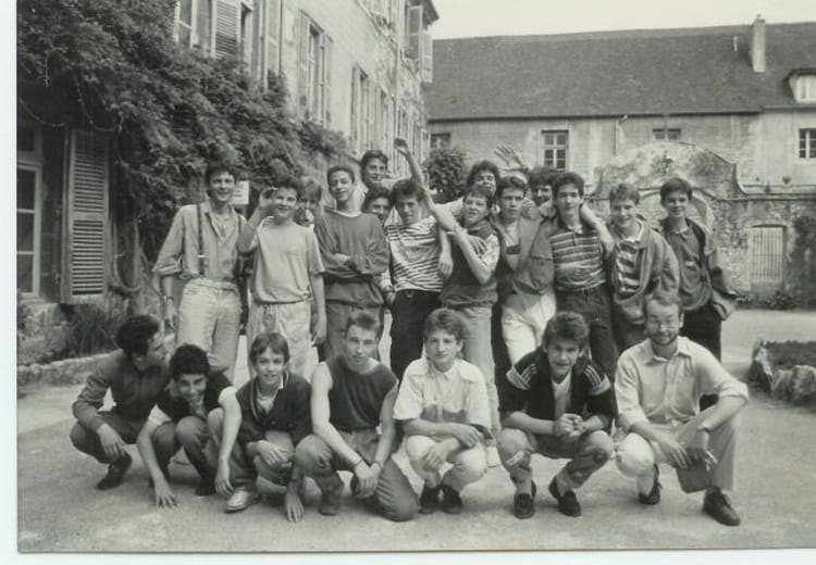 Photo de classe Internat garcons année 88 de 1988, Collège Privé Notre ...