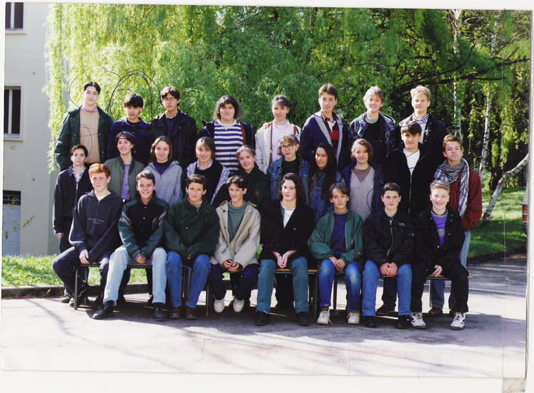 Photo de classe 3 eme c!!!!!!! de 1993, Collège Saint-marc - Copains d ...