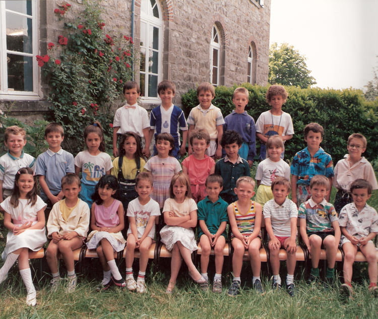 Photo de classe CP de 1988, ECOLE PUBLIQUE DE SOUCIEU EN JARREST ...