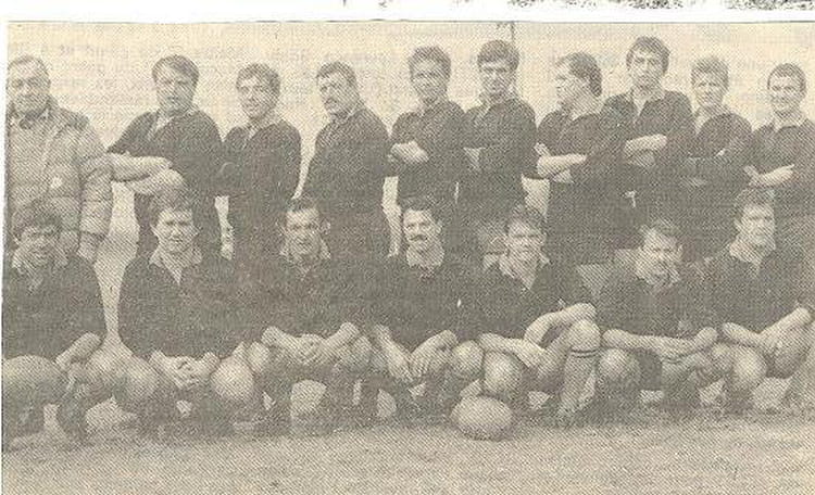 Photo de classe Equipe 1 86 87 de 1986, RUGBY CLUB - Copains d'avant
