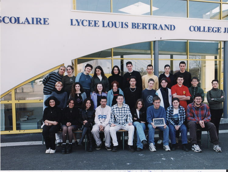 Photo de classe 1ere ES1 de 1999, Lycée Louis Bertrand - Copains d'avant
