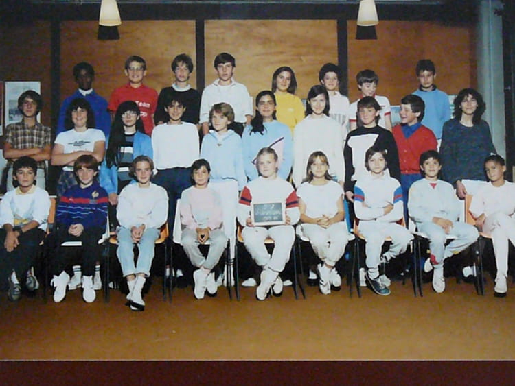 Photo De Classe 5éme7 De 1985 Collège Les Coutures Copains D Avant