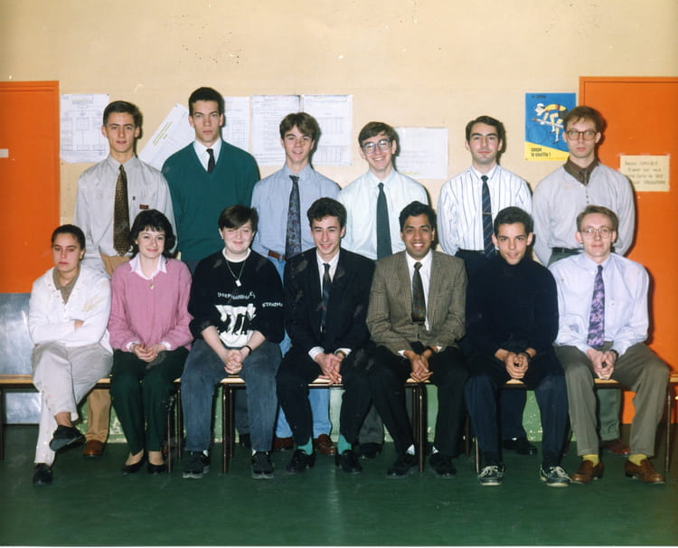 Photo de classe Bac pro (1990-1991) de 1991, EPMT - Copains d'avant