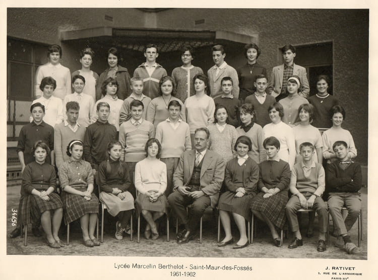 Photo de classe 3ème M de 1961, Lycée Marcelin Berthelot - Copains d'avant