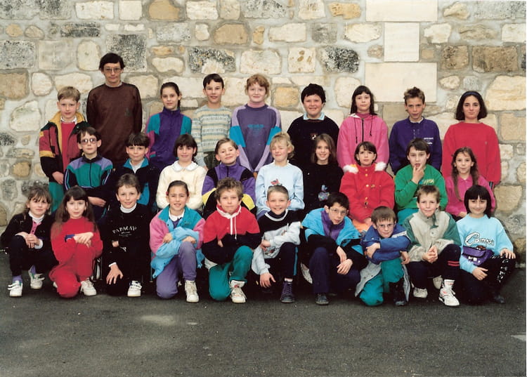Photo de classe Ecole Yves Duteil 1991/1992 de 1992, Ecole Yves Duteil ...