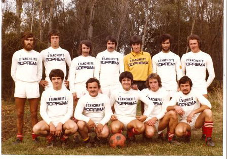 Photo de classe Saison Foot Mezel 1977-1978 de 1978, Fc Mezel - Copains ...