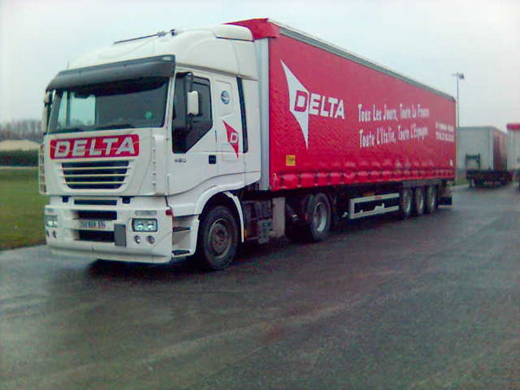 Photo de classe 1er jour en Iveco. de 2005, Delta Transport - Copains d ...