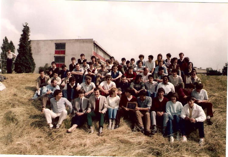 Photo de classe ISIN Promo 1983 de 1983, Esstin - Ecole Des Sciences Et ...