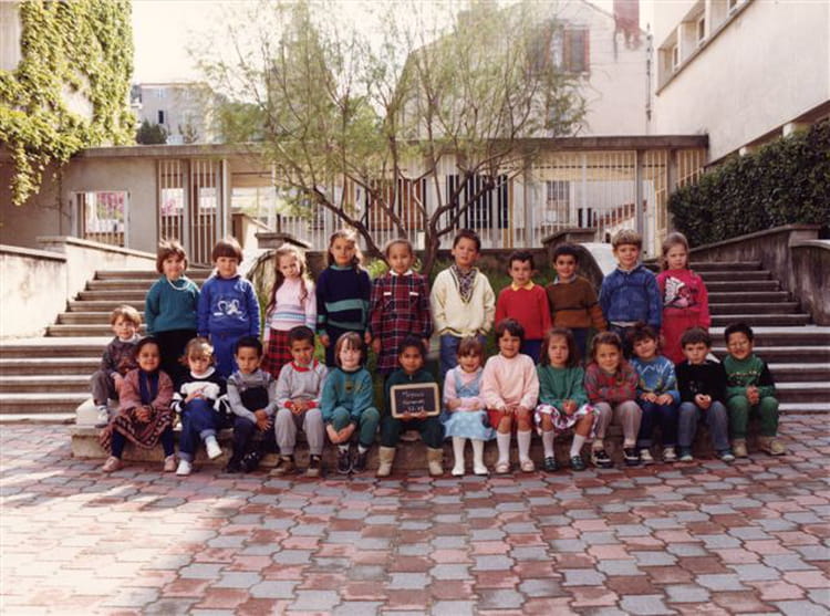 Photo de classe Moyenne et grande section 87-88 de 1988, Ecole Meyne ...