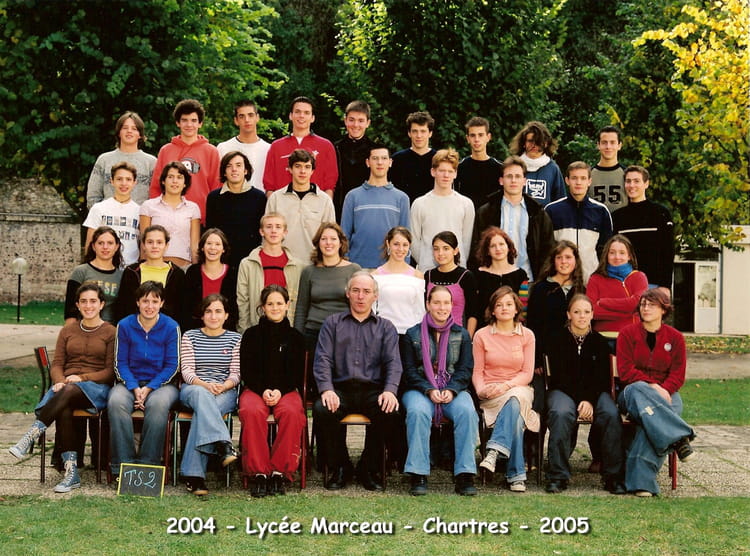 Photo de classe Terminale S2 de 2005, Lycée Marceau - Copains d'avant