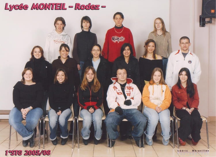 Photo de classe 1ère STG de 2006, LYCEE MONTEIL - Copains d'avant