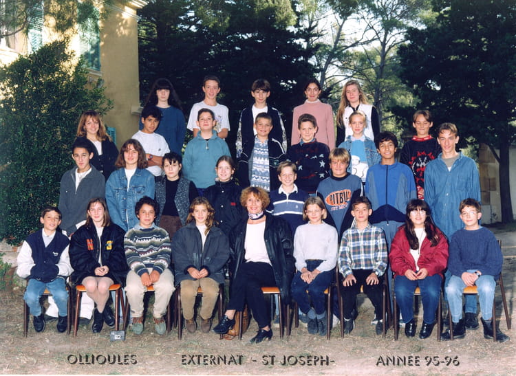 Photo de classe 5° 6. 1995-1996 de 1995, ECOLE EXTERNAT SAINT JOSEPH ...