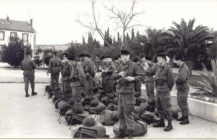 Photo de classe 24RIMA de 1989, 24 Rima - Copains d'avant