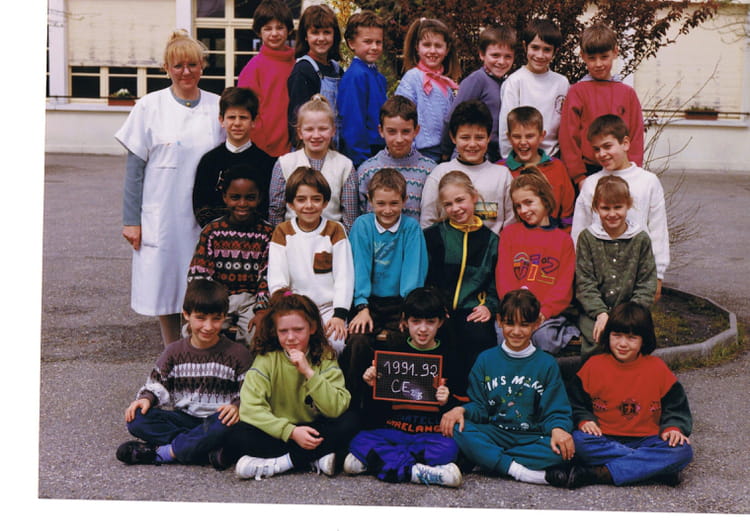 Photo de classe CE2 de 1991, ECOLE PIERRE CASTAING - Copains d'avant