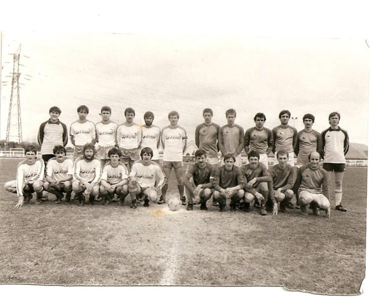 Photo de classe AS FLAMANVILLE equipe A 1986 de 1986, As Flamanville ...