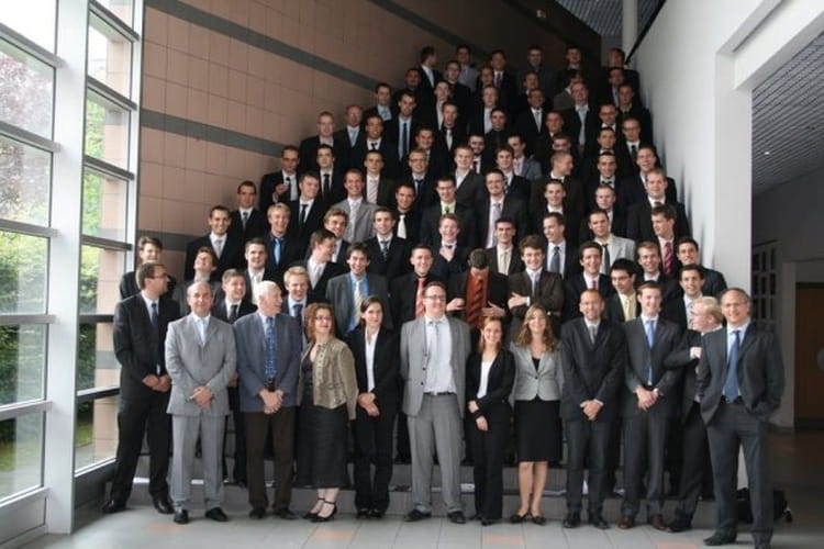 Photo de classe FA2008 de 2008, Institut Supérieur De Technologie ...