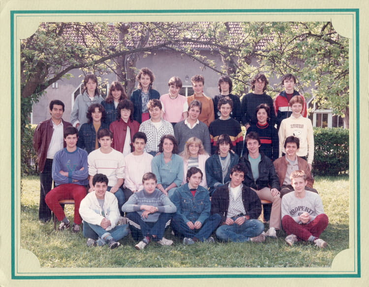 Photo de classe 3 ème de 1984, Lycée Epin - Copains d'avant