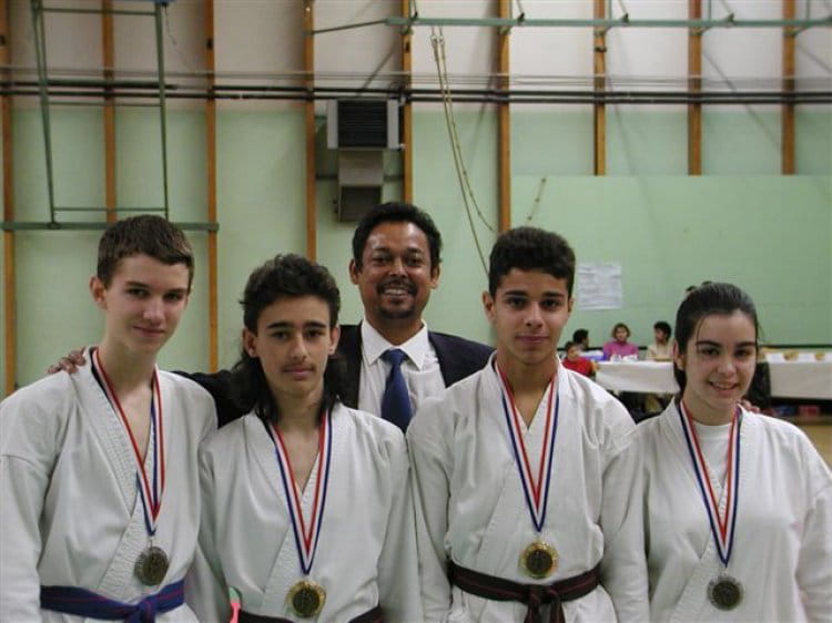 Photo de classe Championnat de l'eure 2002 de 2003, AMICALE DE NAVARRE ...