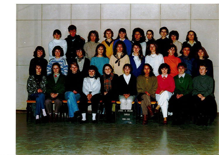 Photo de classe TS A1 1990/1991 de 1990, Lycée Aristide Briand ...