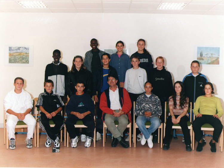 Photo de classe 3eme segpa de 1999, Collège André Doucet - Copains d'avant