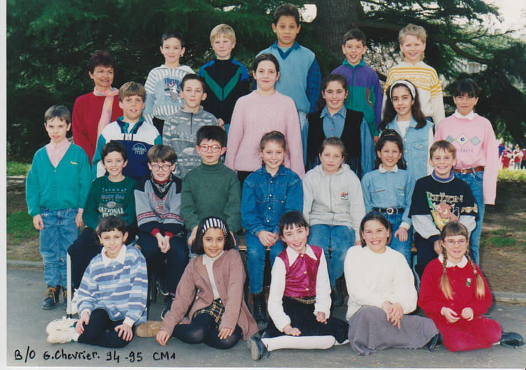 Photo de classe CM1 de 1994, ECOLE GABRIEL CHEVRIER - Copains d'avant