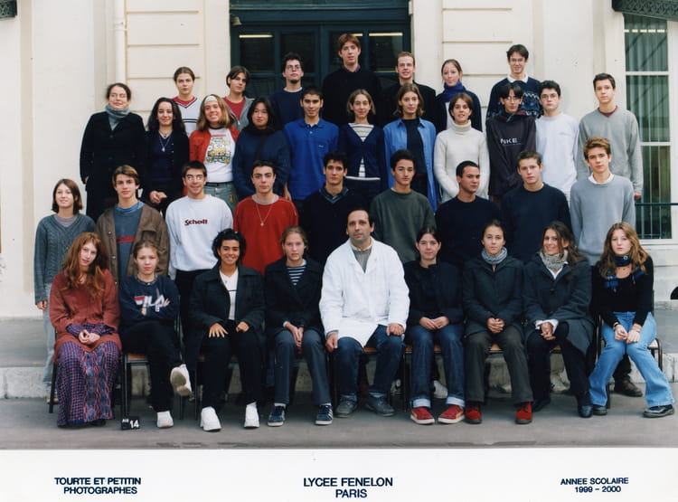 Photo de classe 1ère S 4 de 2000, Lycée Fénelon - Copains d'avant