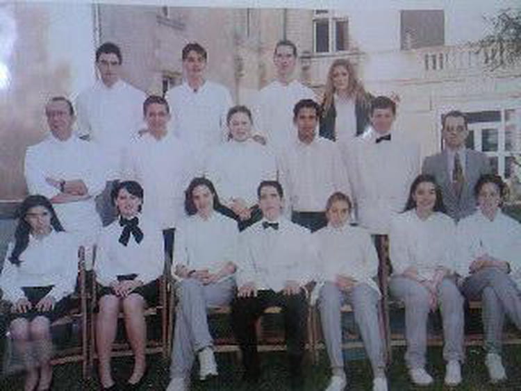 Photo de classe C a p hotellerie de 2001, LPR JEAN CAPELLE - Copains d ...