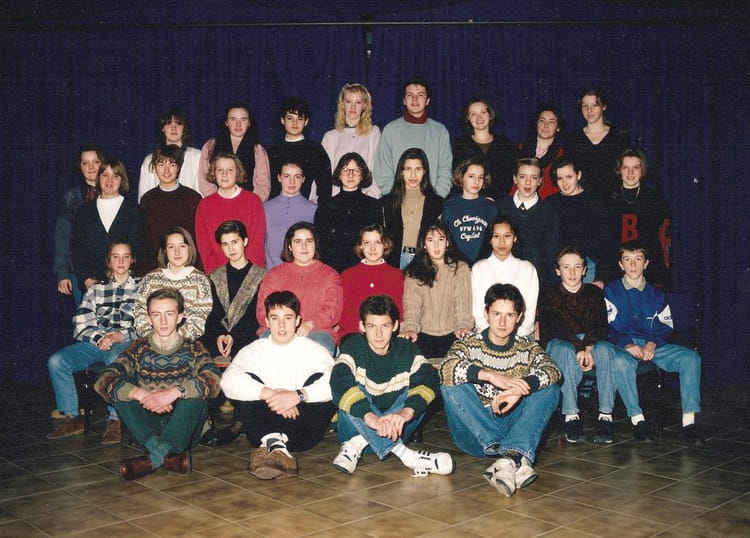 Photo de classe 2nde D7 de 1992, Lycée Auguste Angellier - Copains d'avant