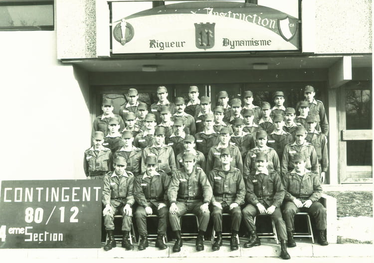 Photo de classe 32° RA 80/12 4° SECTION de 1980, 32ème Régiment D ...